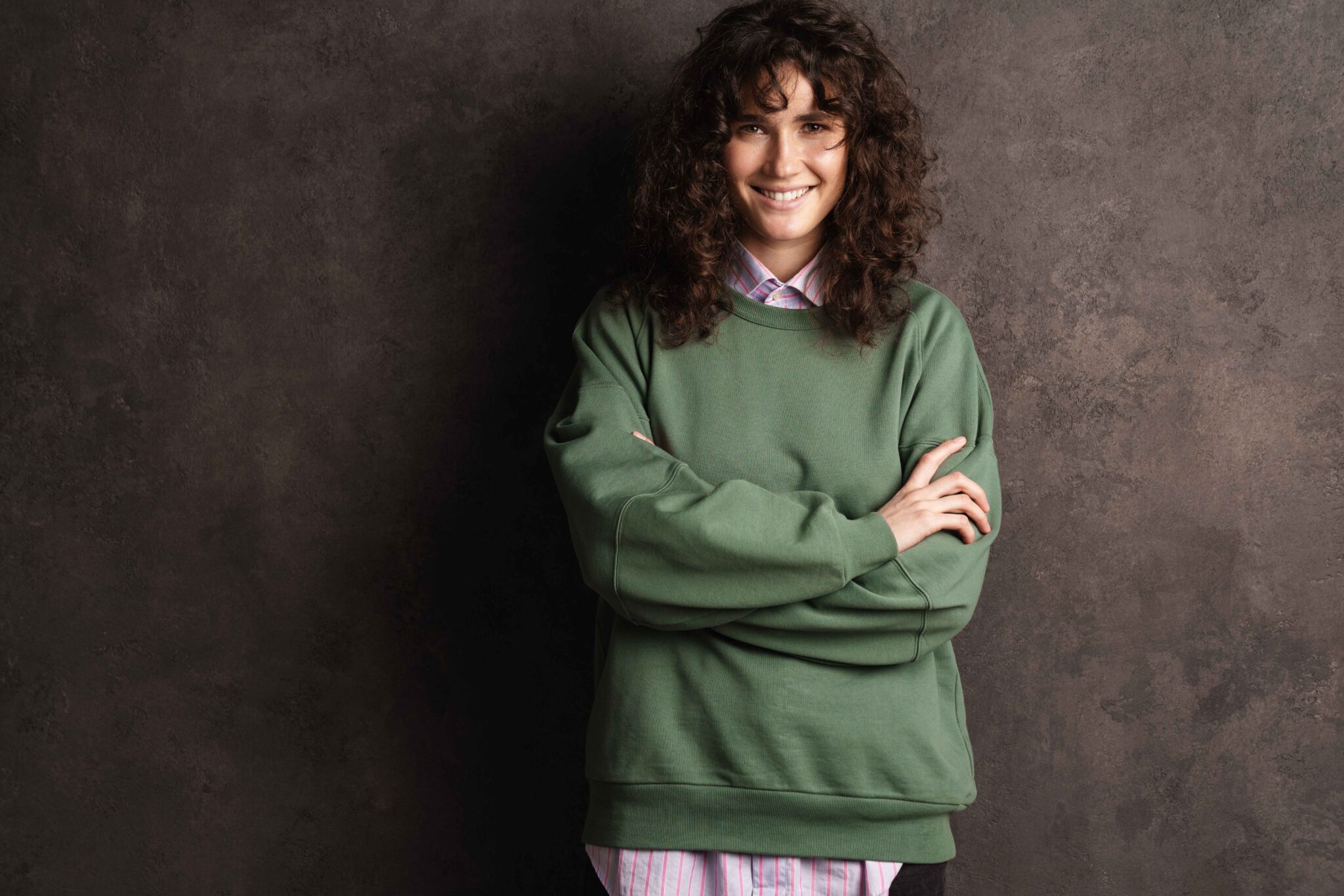 Sweater vs. Sweatshirt: A Comprehensive Style Guide