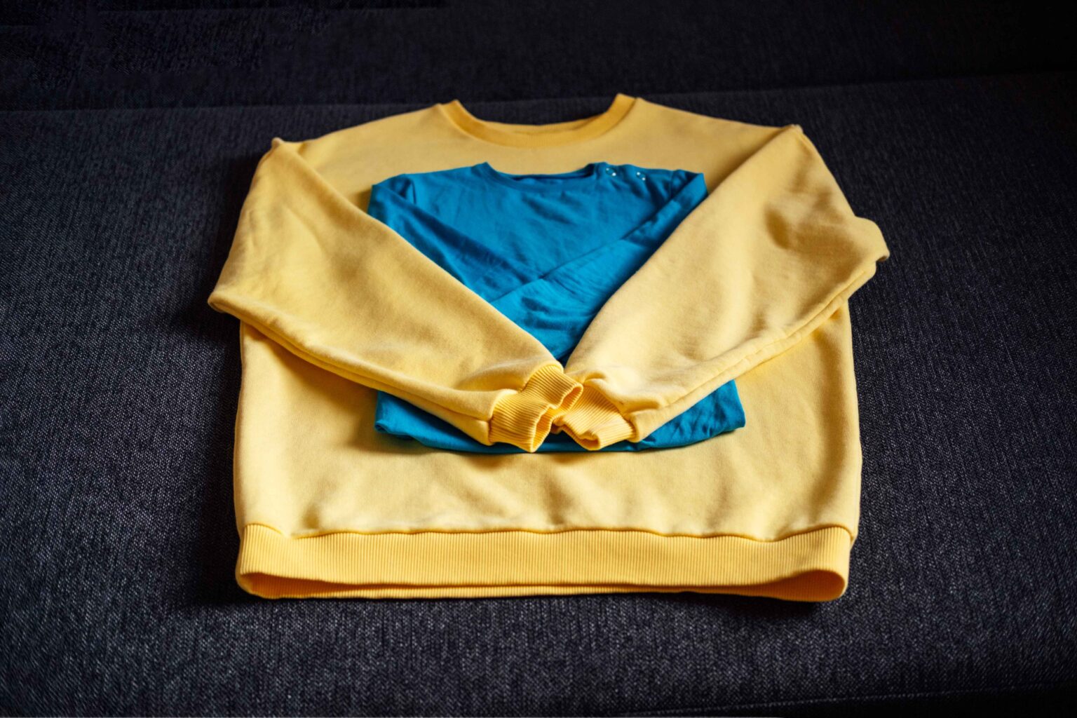 Sweater vs. Sweatshirt: A Comprehensive Style Guide